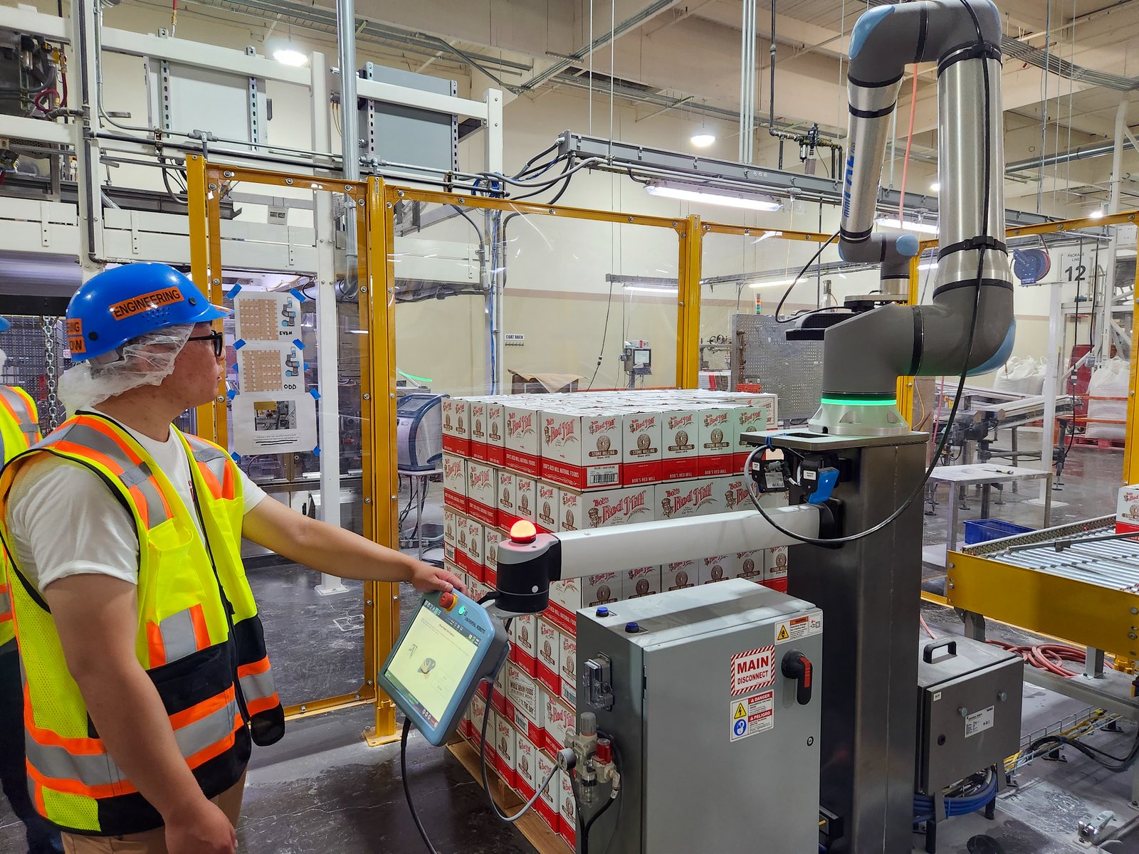 Meet the Full Lineup of Universal Robots